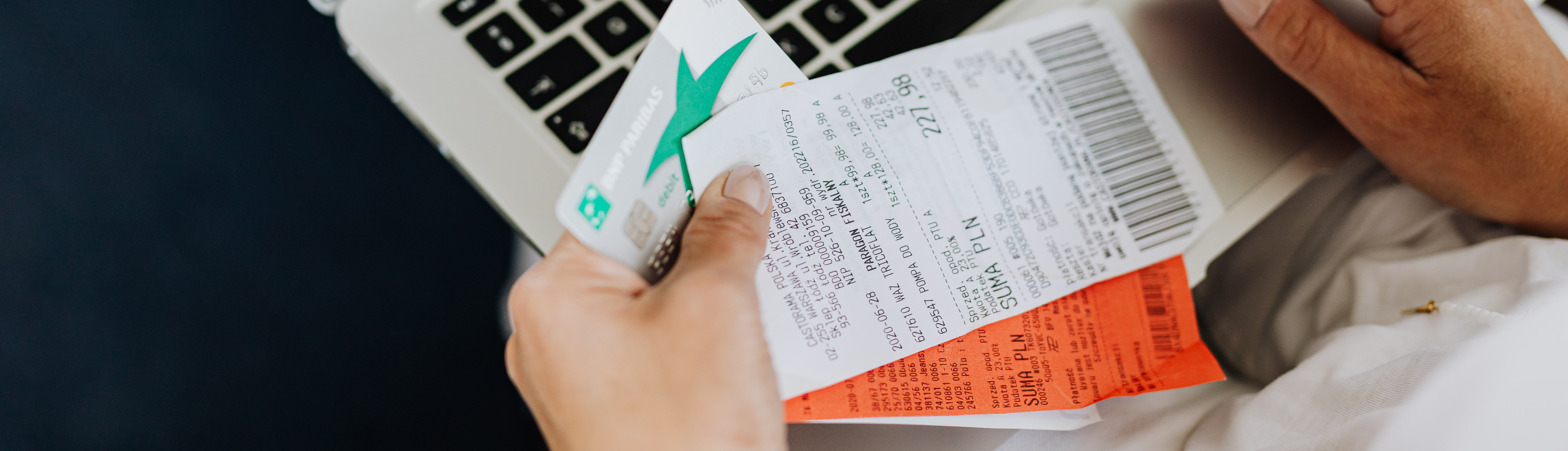 Modifican requisitos de la factura electrónica, recibos por honorarios electrónico y nota de ...